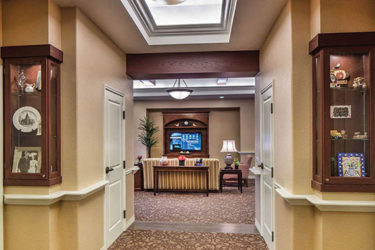Memory Care Assisted Living Community | Amenities | Silverado